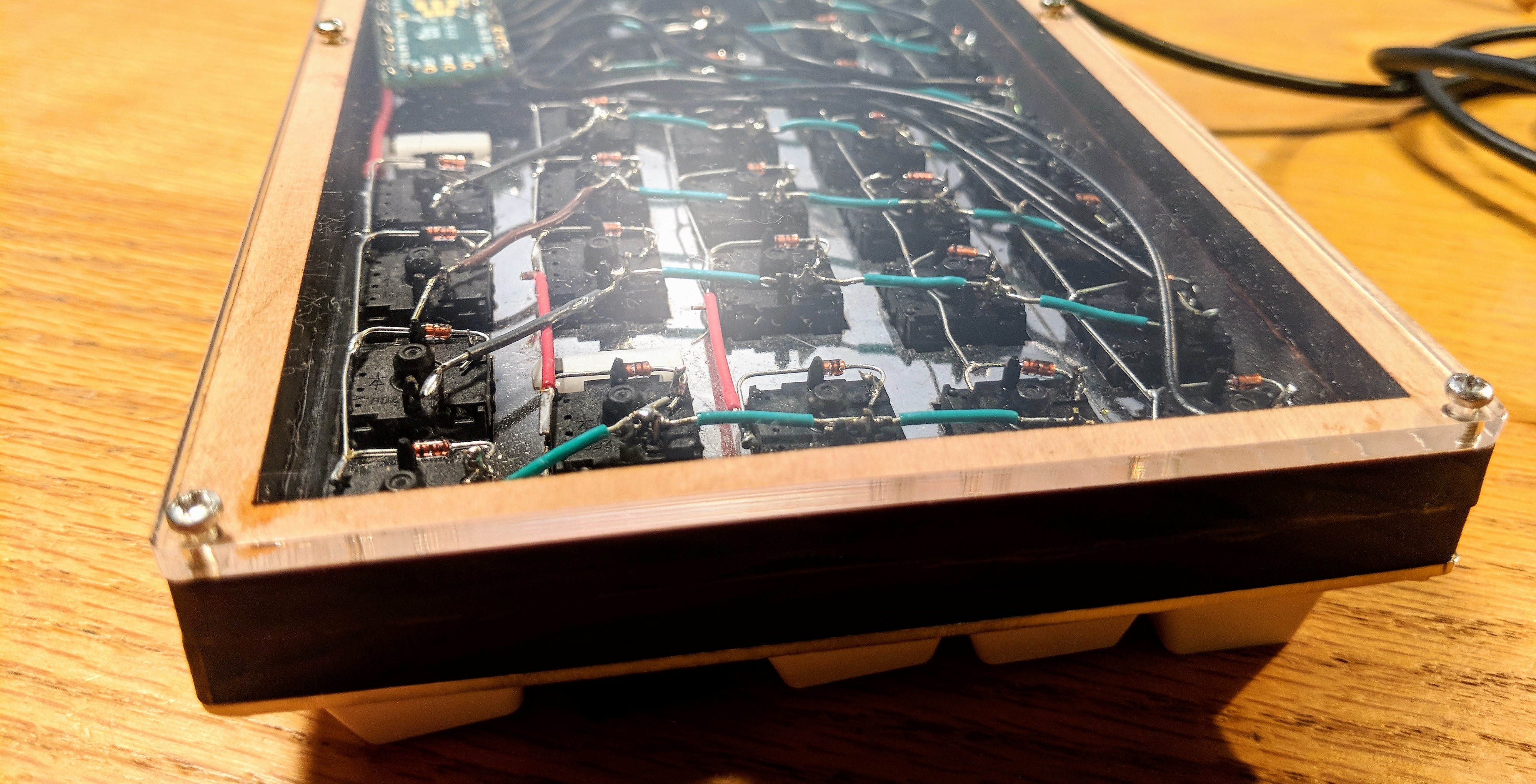 Custom 60% Keyboard Build – Frozen Pocket